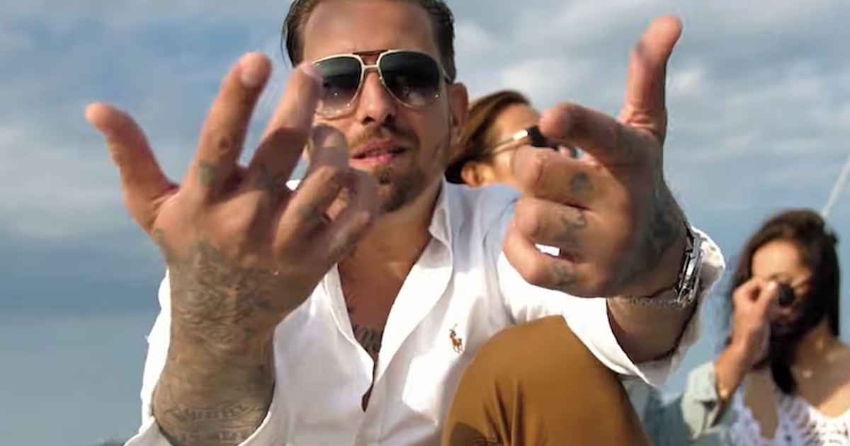 Płyta, książka, a teraz film. Sentino zapowiada ekranizację ...