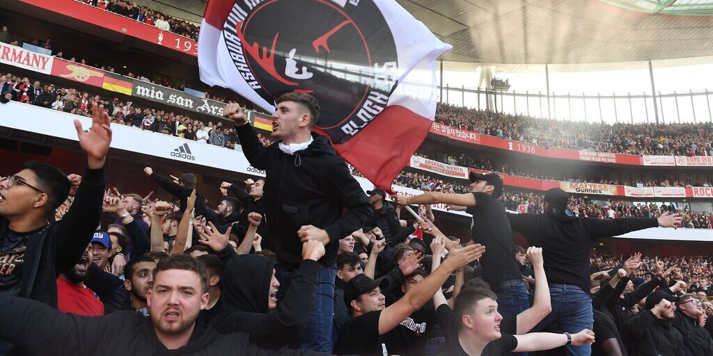 Brytyjska ultrasyfikacja. Czy ultrasi uratują atmosferę na stadionach ...