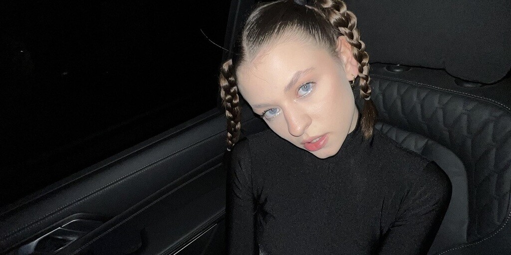 Wcześniej SBM Starter, teraz Baila Ella u Young Leosi. „Mała Bambi zrobi szum”? | newonce