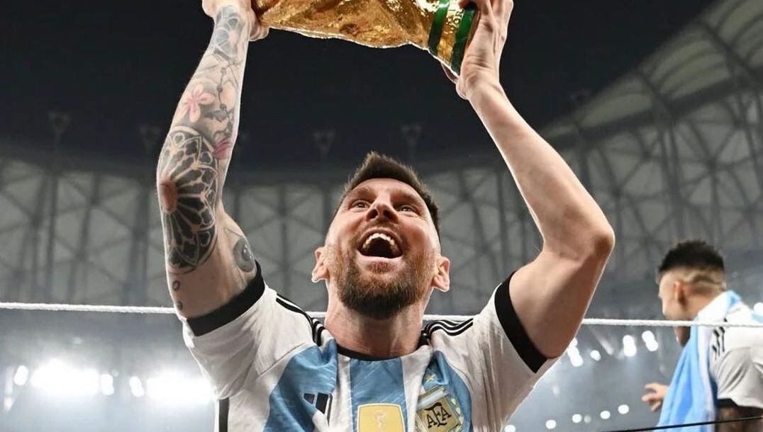 Messi, jajo, Messi, Ronaldo, Messi. 10 najpopularniejszych fotek w ...