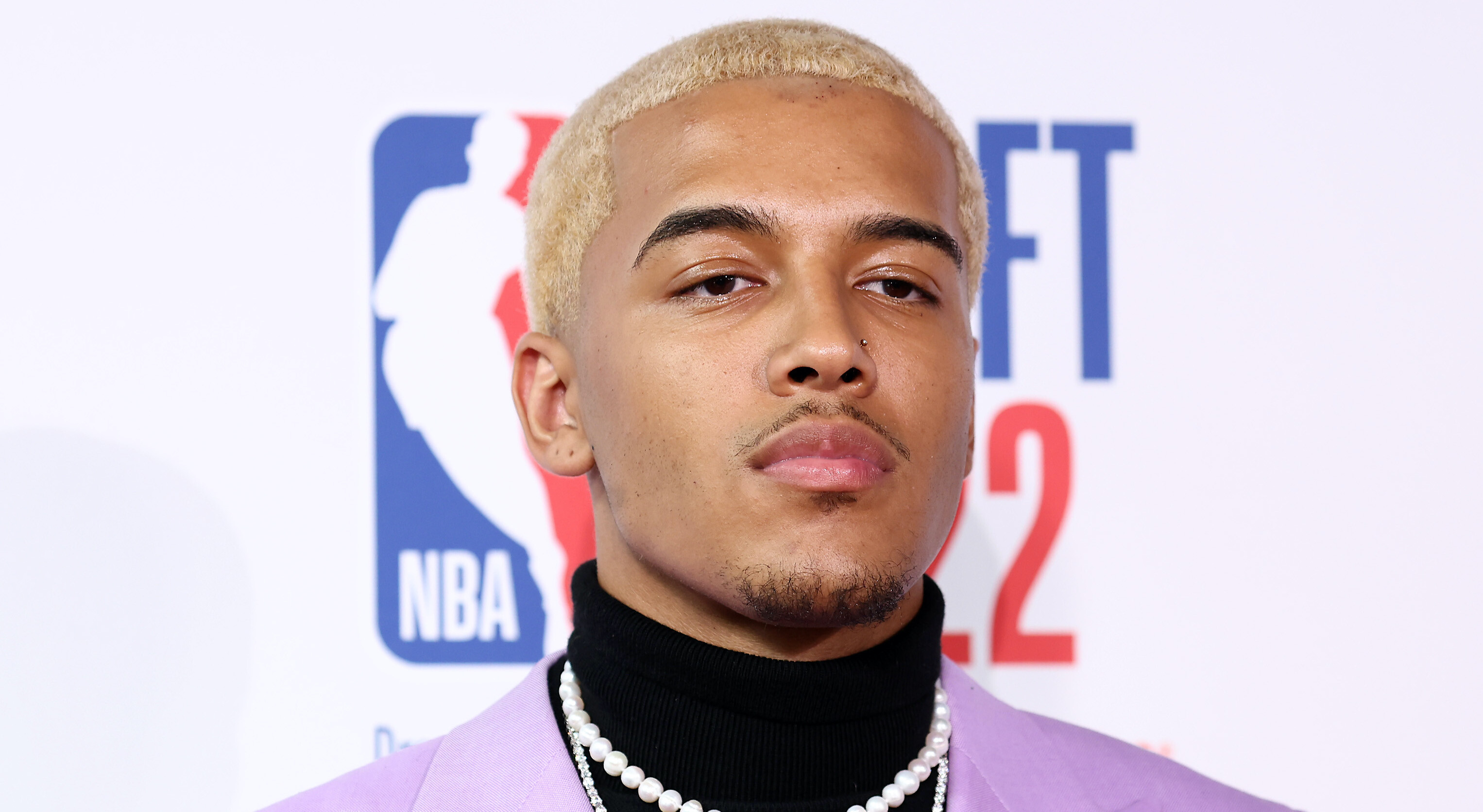 Nasz człowiek w NBA ma 19 lat i już doczekał się serialu o swoim życiu ...