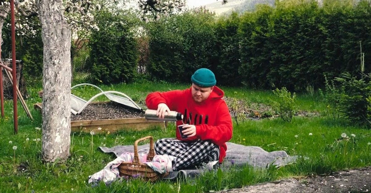 Producent, raper i… tiktoker. CatchUp właśnie zgarnął swoją pierwszą ...